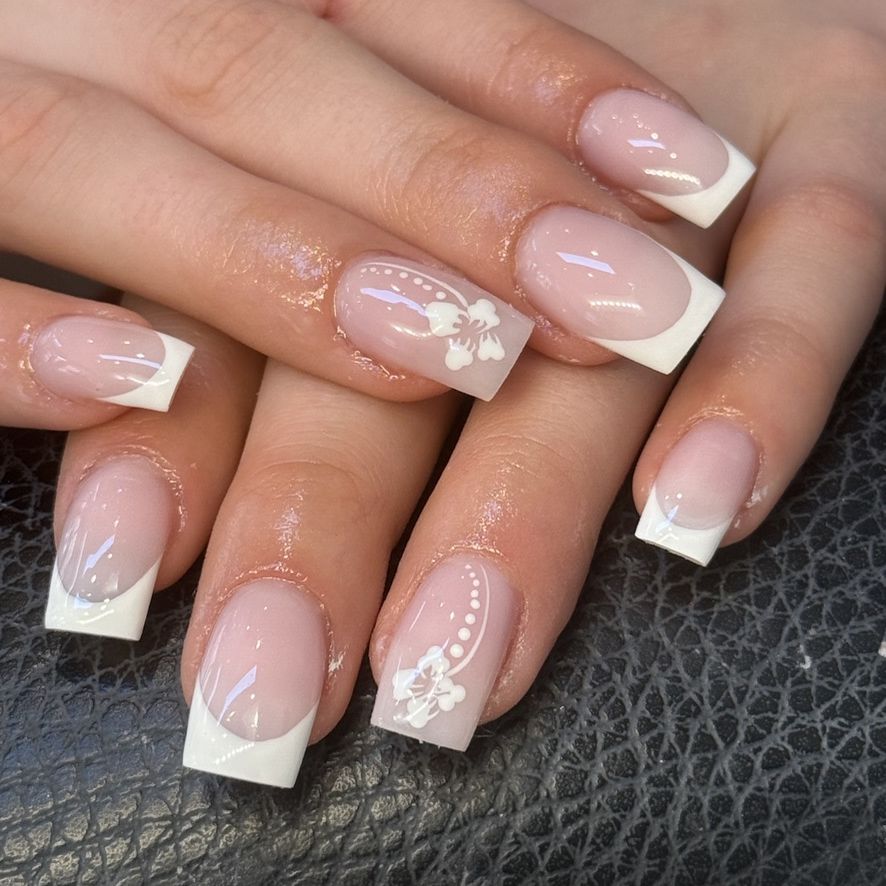Kaylin Beauty Nails / Plats Mi Nails, Malmö - Bokadirekt